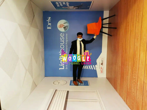 Anti Gravity Photo Booth – Woogle